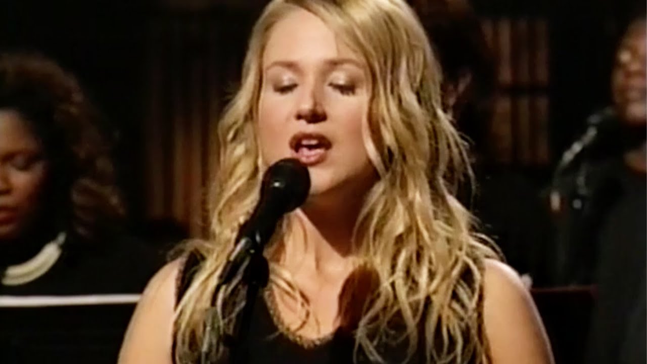 Jewel - Hark! The Herald Angels Sing (1999 Live Performance) - YouTube