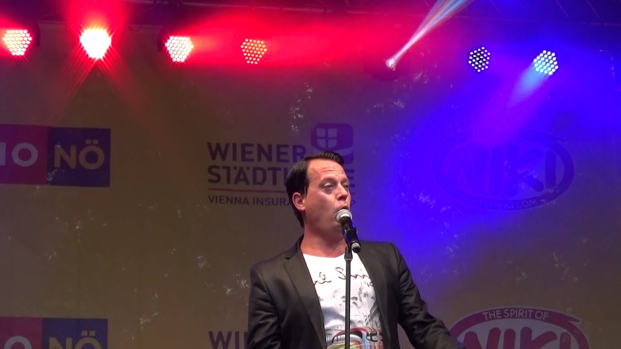 gregor glanz singt What a wonderful world donauinselfest 2015 - YouTube