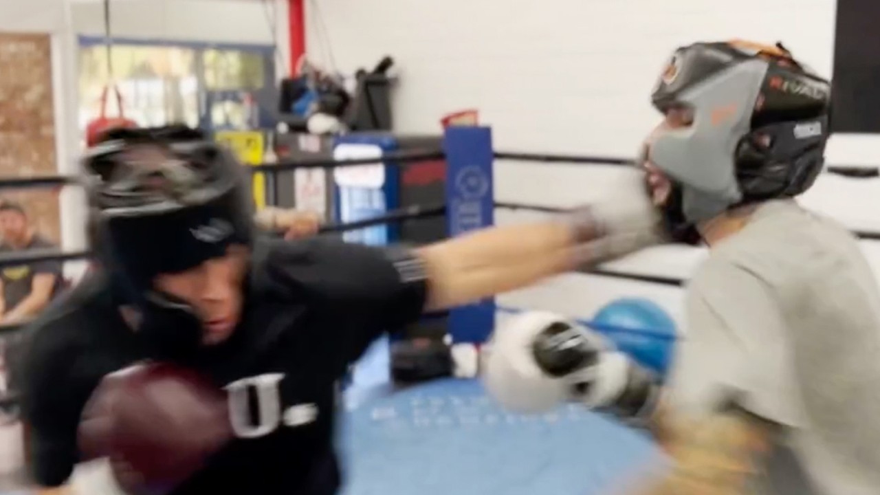 FaZe Temper vs FaZe Sensei (UNSEEN SPARRING FOOTAGE) - YouTube