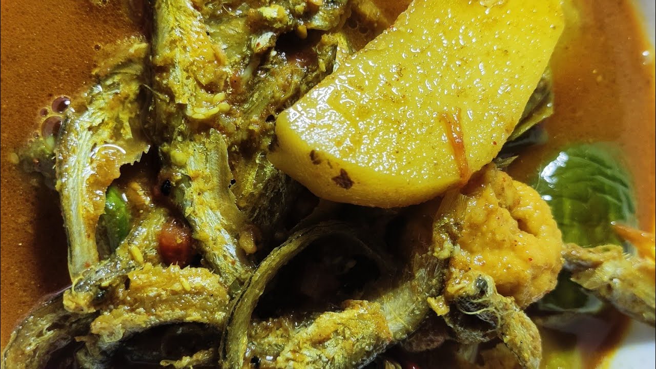 সুস্বাদু বাসপাতা মাছের ঝোল।।baspata macher recipe - YouTube