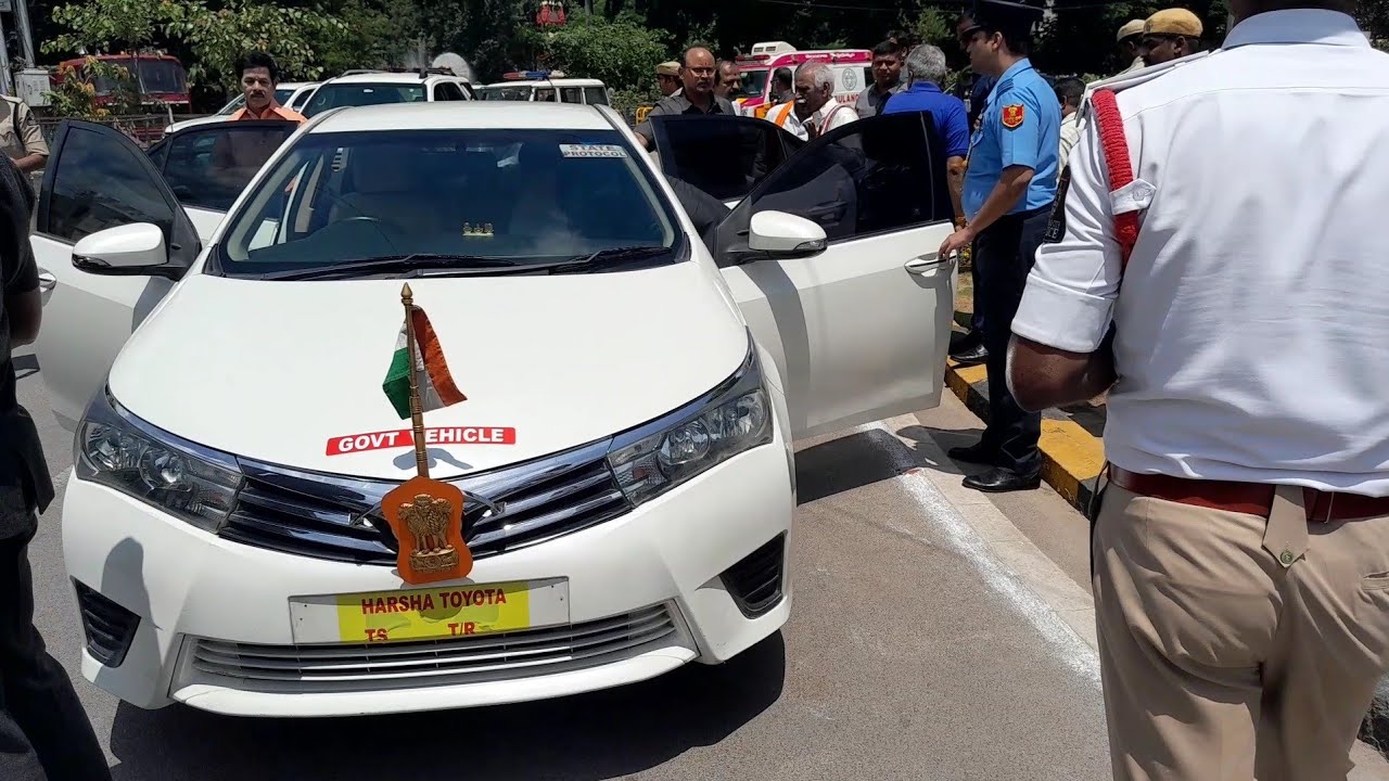 HARYANA GOVERNOR BANDARU DATTATREYA , IAS CONVOY , AIR FORCE OFFICER ...