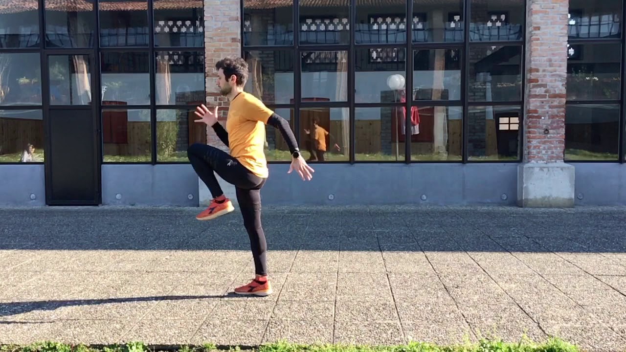 Tecnica di Corsa: SKIP ALTO - YouTube