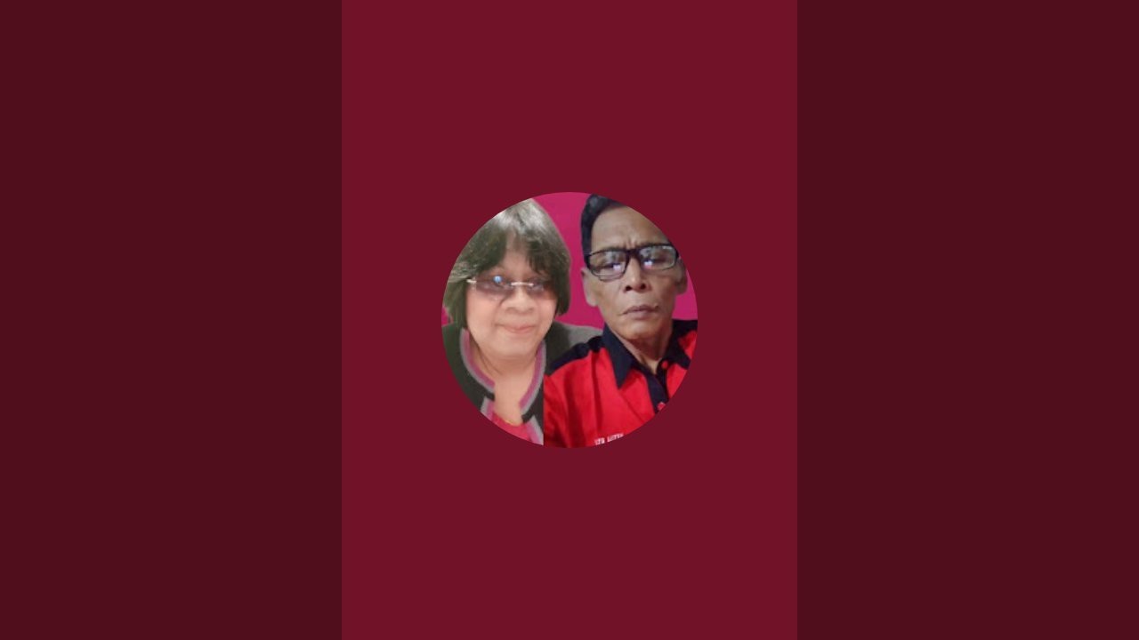 eyang uti sedang live sekarang!selamat siang - YouTube