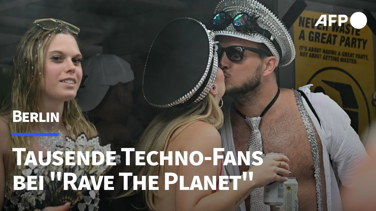 Berlin: Tausende Techno-Fans feiern bei "Rave The Planet" | AFP - YouTube