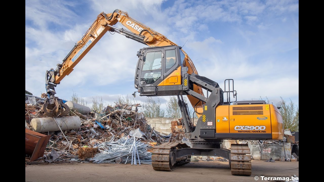 Terramag | Case CX290D Material handling in action - YouTube