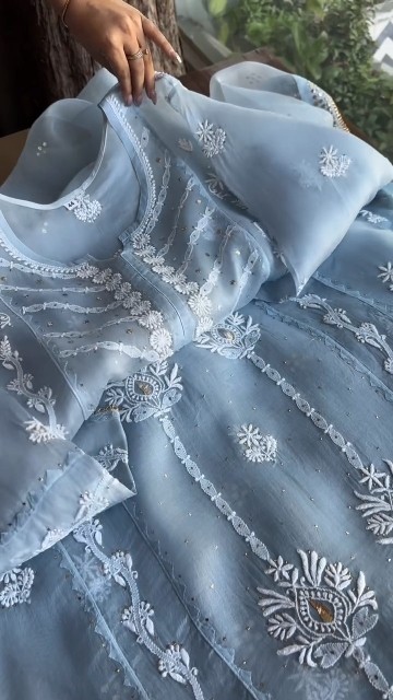 . "Glam & Grace: The Ultimate Festive Outfit" 💙 #ytshorts - YouTube