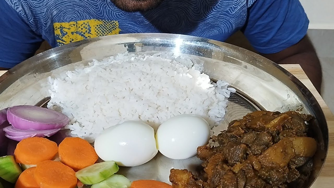 Spicy Sukka Mushroom, Boiled Egg, Salad, Daal Curry, Rice Eating Show ...