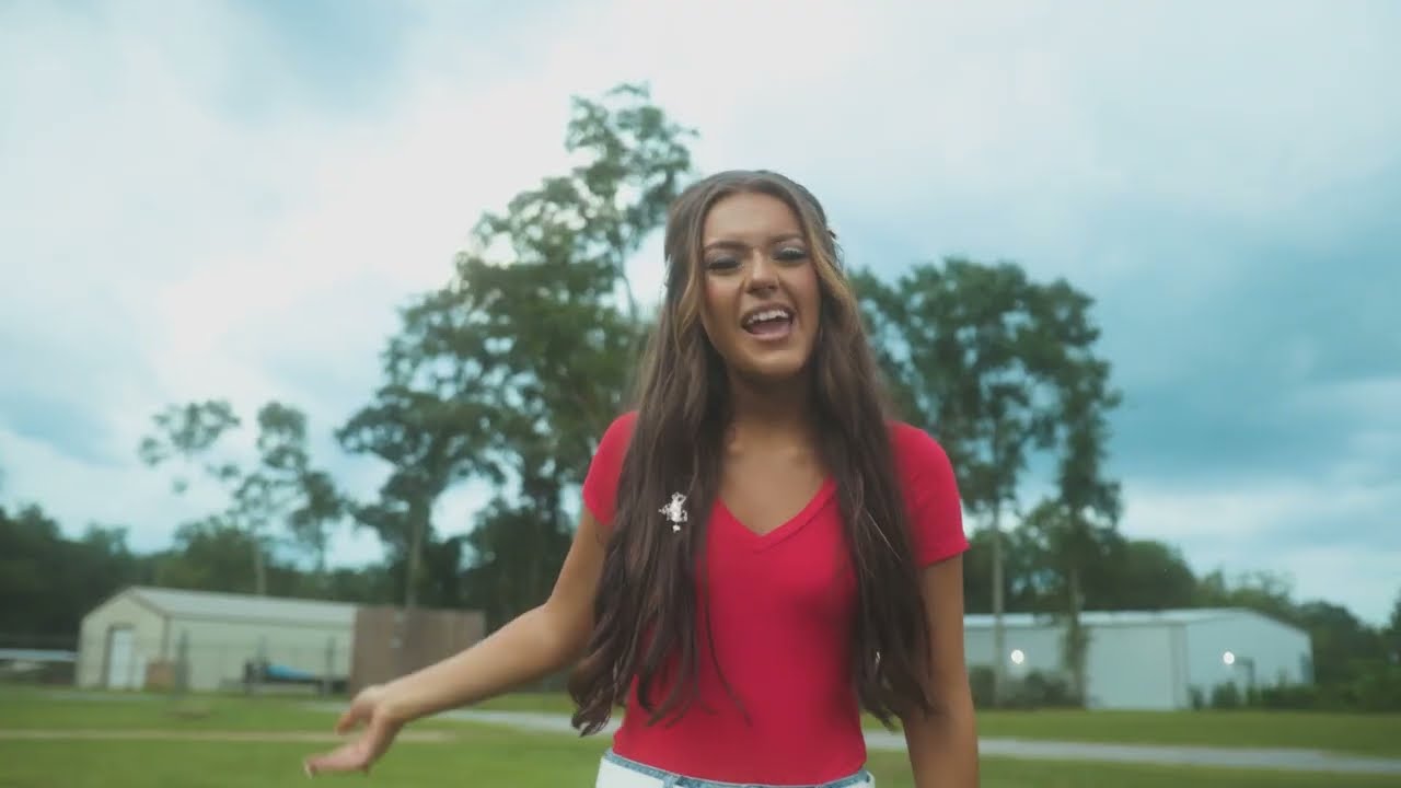 Hillary Reese -All The Good Ones Are Crazy (Official Music Video) - YouTube