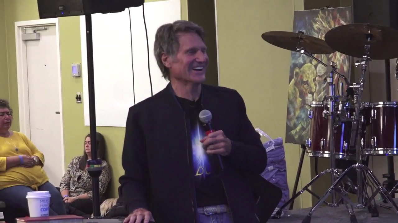 Living In The Spirit | Emerson Ferrell - YouTube