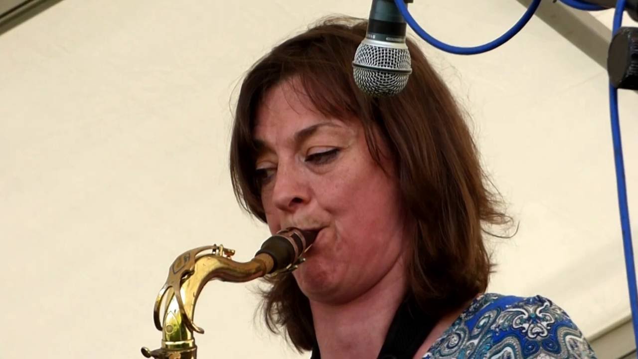 Jane Tuff - Recado Bossa Nova ( The Gift ) - Chiddingly Jazz Blues Rock ...