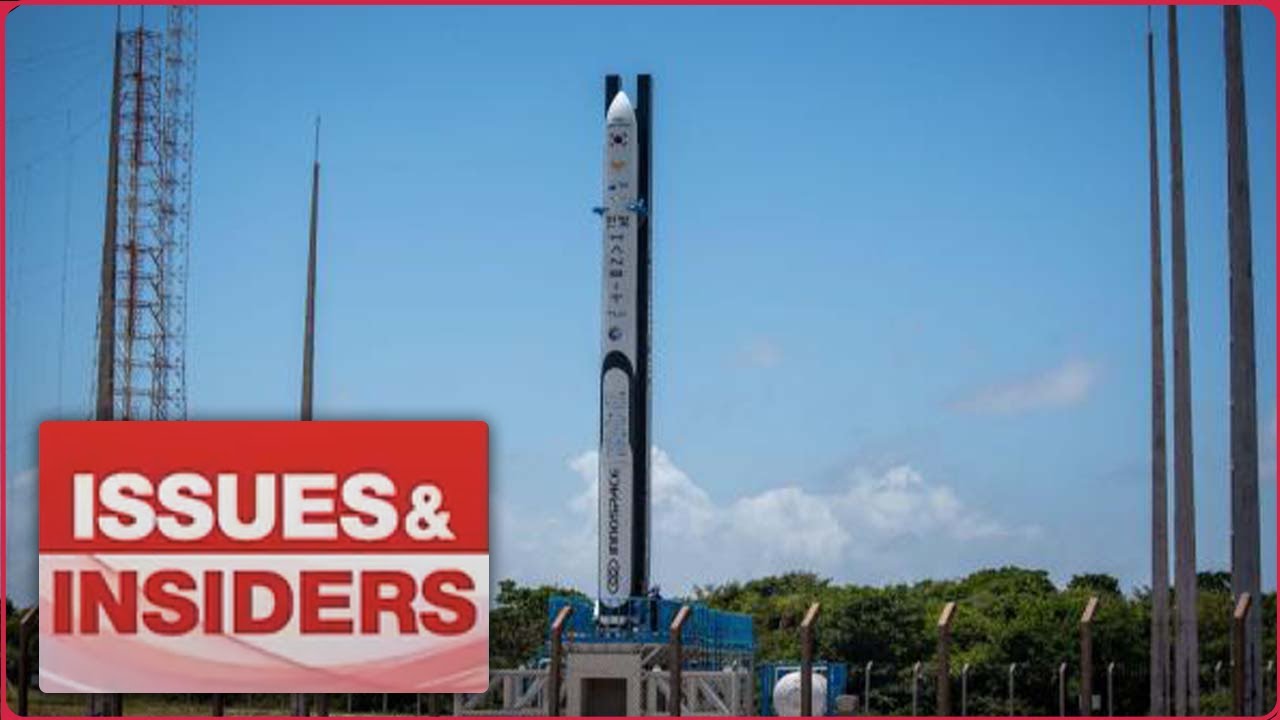 S. KOREA'S FIRST CIVILIAN LEAP INTO SPACE - YouTube