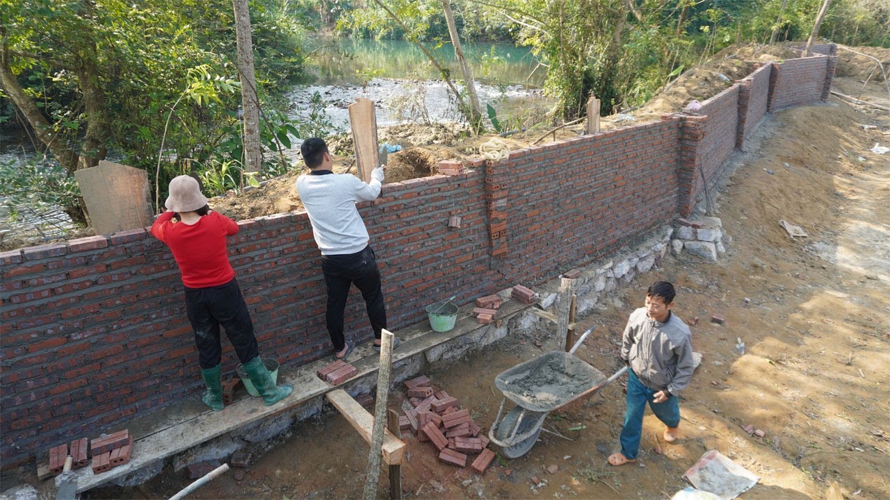Complete building large ponds fish with 6000 bricks, iron columns ...