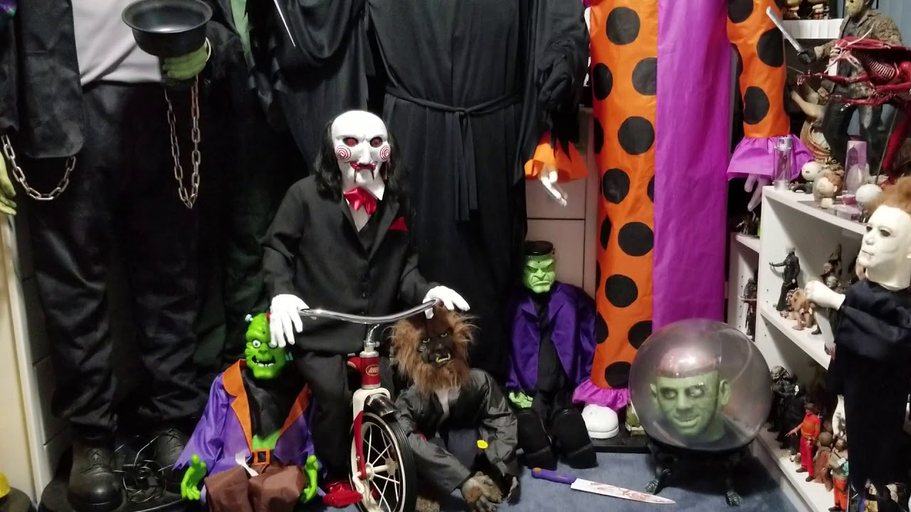 Introducing Dark Shadows Reviews on Gemmy Master Animatronics! - YouTube