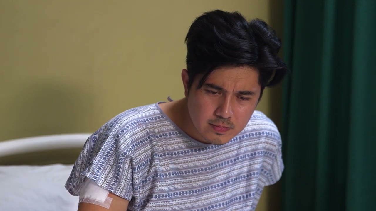 IRREPLACEABLE/52 Emman escapes the hospital and misses the chance to ...