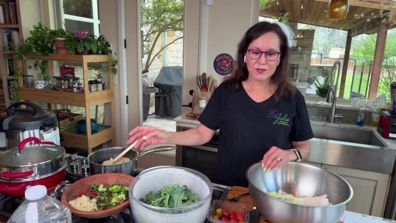 Chef Julia Plant-Based Chef – Whole Food Plant-Based Cooking With No Oil