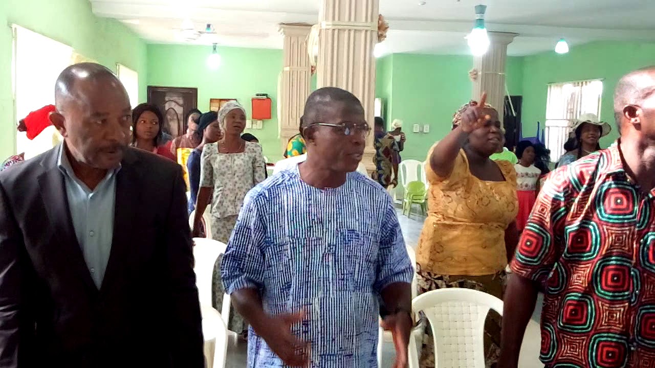 DCM Living Water Choir Ministration - YouTube