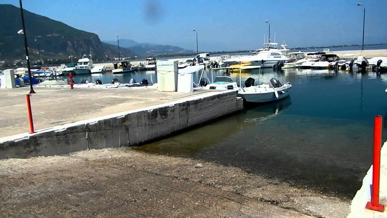 Η ΓΛΥΣΤΡΑ ΚΑΜΕΝΩΝ ΒΟΥΡΛΩΝ - YouTube