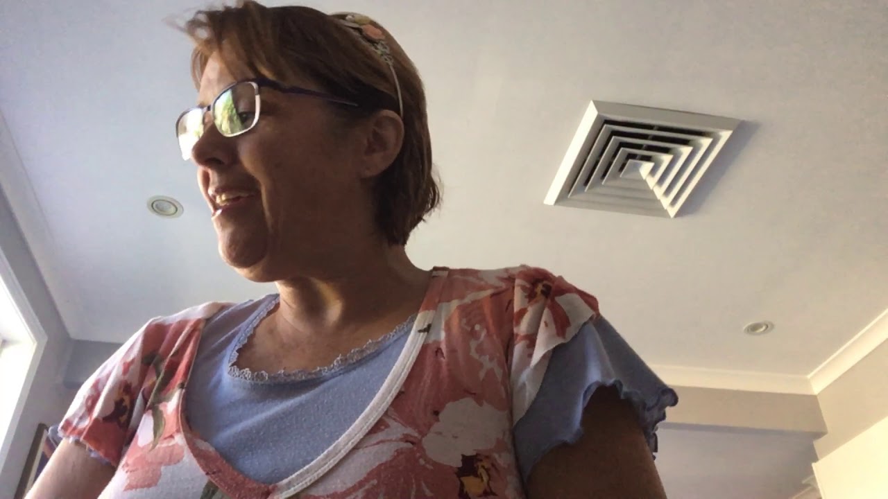 NANA. Cooking with NANA…making toast - YouTube