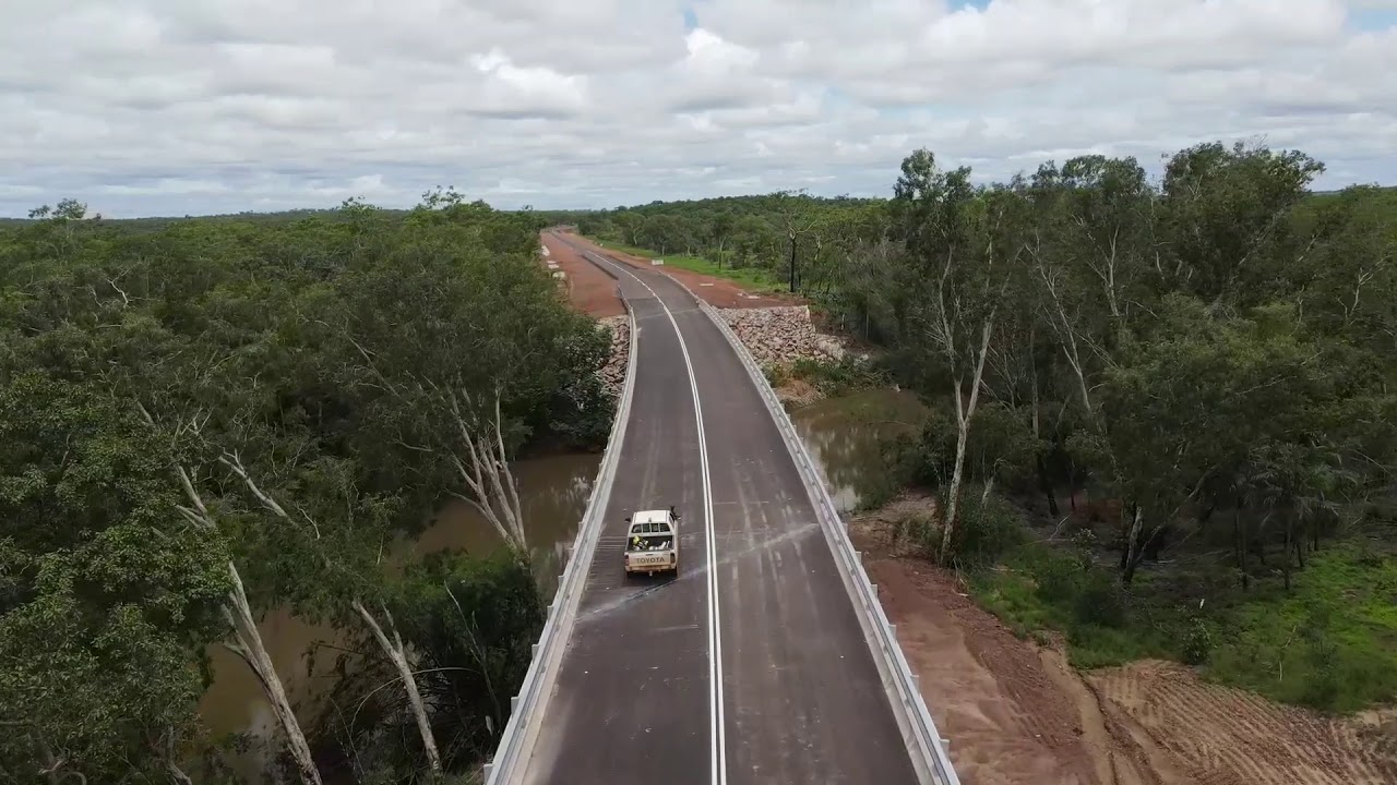 Finnis River Bridge. - YouTube