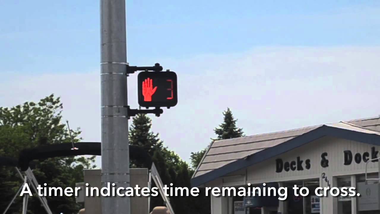 How the HAWK Beacon on the Clinton River Trail Works - YouTube
