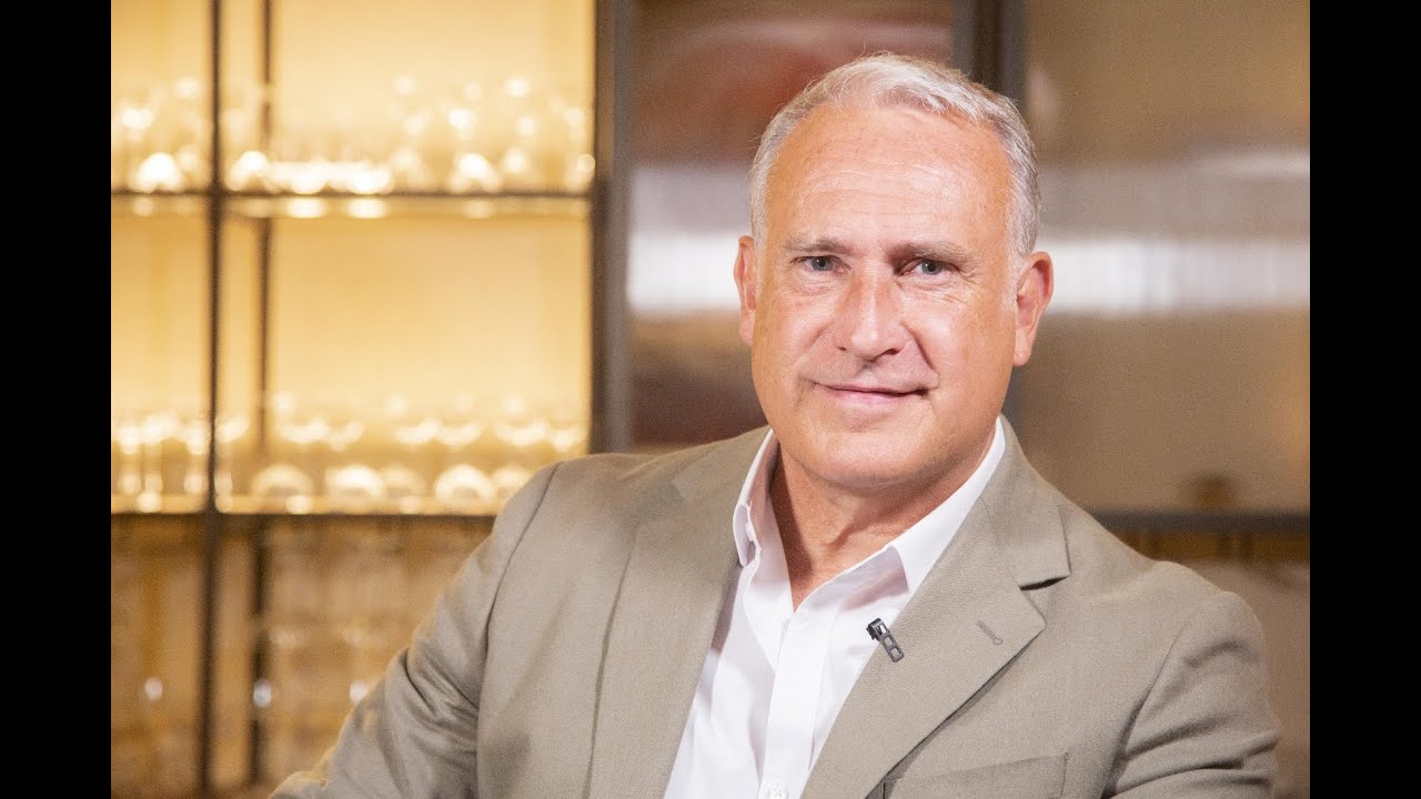 A Conversation With Barry Floyd from Golden Leaves - Euro Weekly News ...