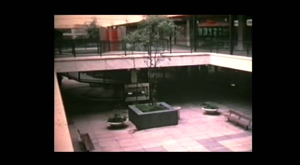 Wolverhampton Mander & Wulfrun Centres early 70's - YouTube