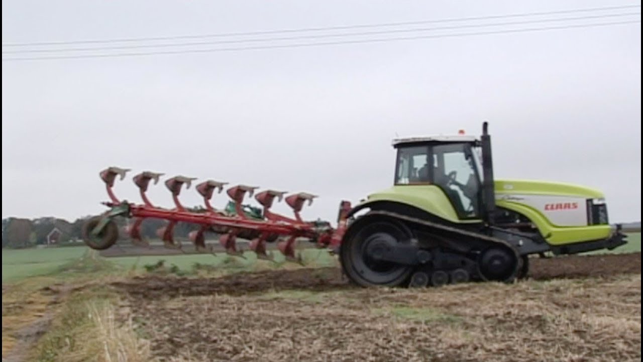 Plöjdags med Claas 45! - YouTube