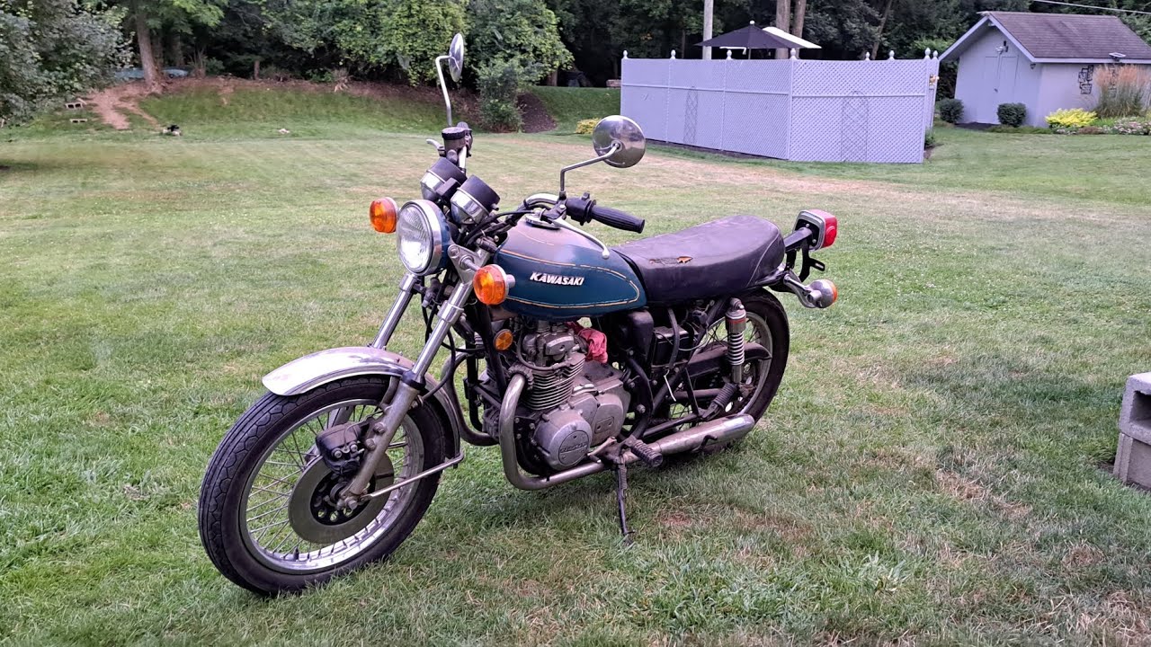 Getting this 1976 Kawasaki KZ400 cleaned up to get running again. # ...