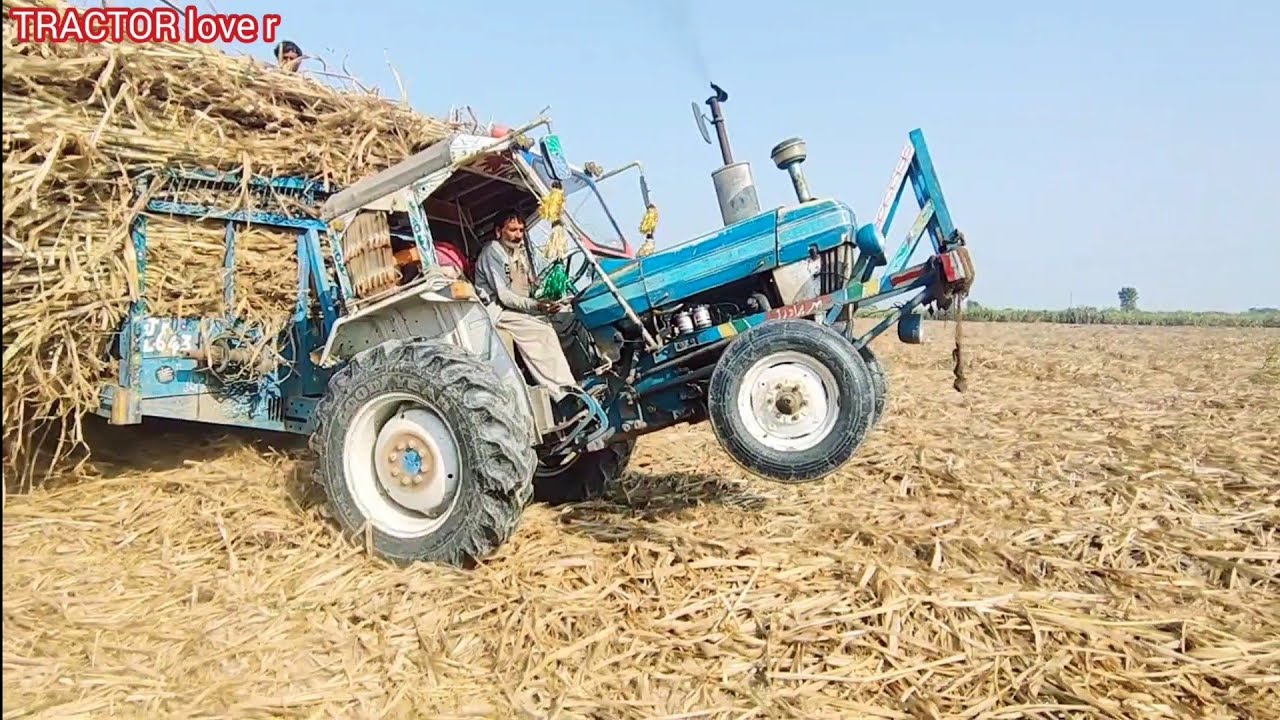 ford 3610 pulling shogarcan traley - YouTube