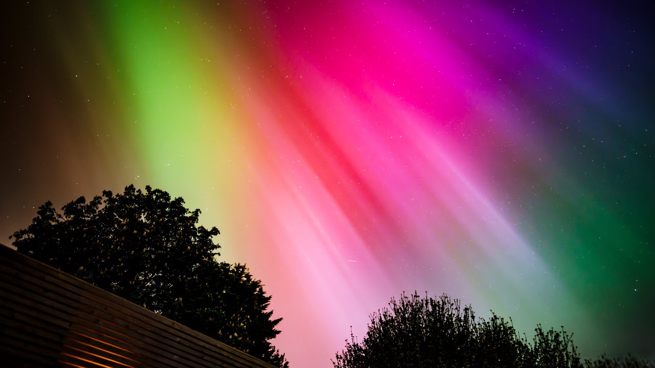 Northern lights (aurora borealis) Exeter, Devon, England - 10/05/2024 ...