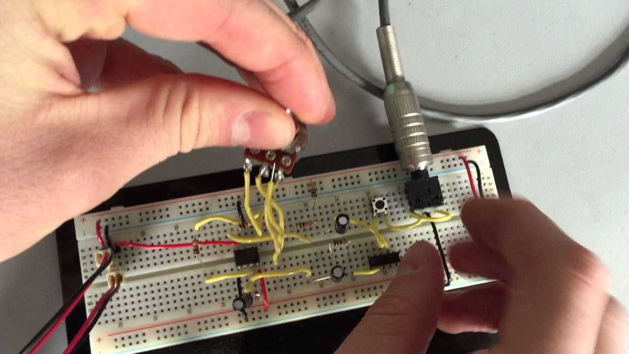 Analog Lab 6: Oscillators - YouTube