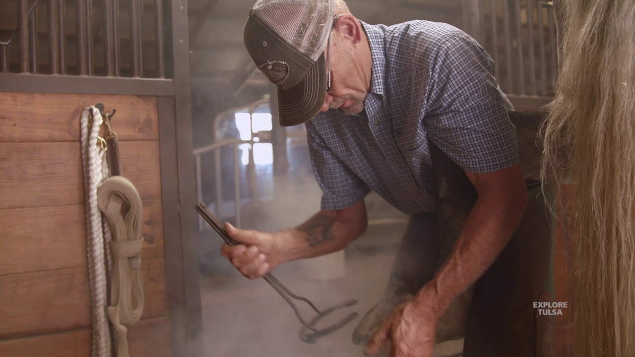 Bill Hackler Horseshoeing - YouTube