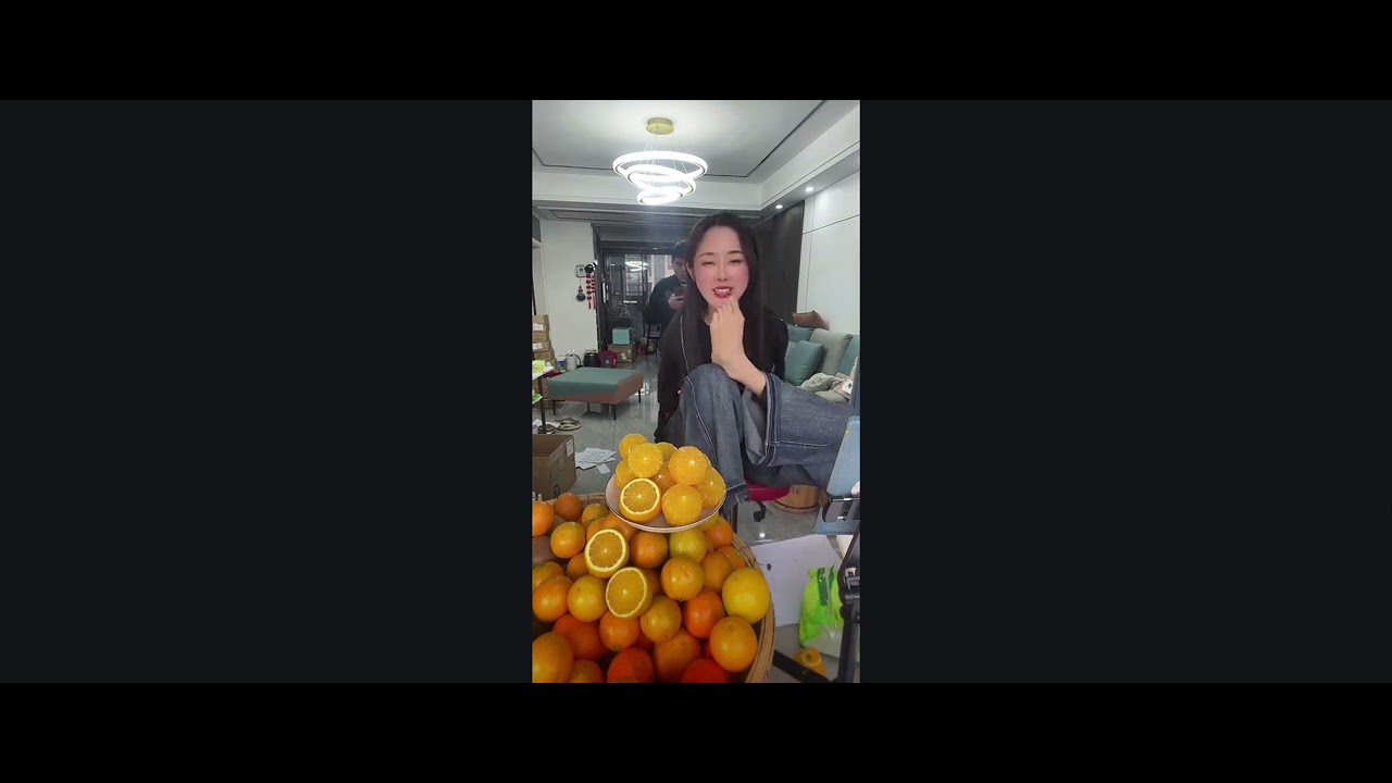 DAE AMPUTEE LADY - YouTube