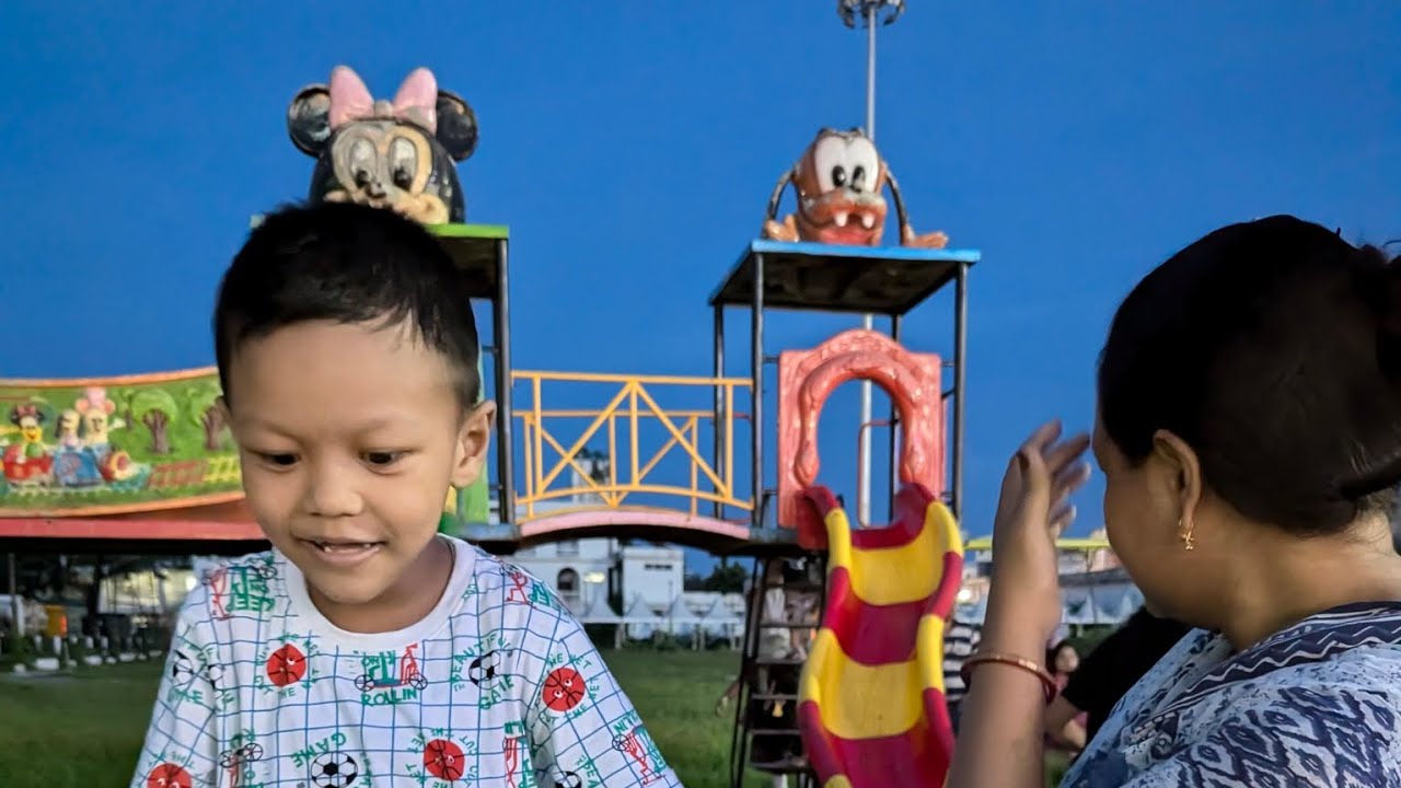 Playing time@Children Park(1) - YouTube