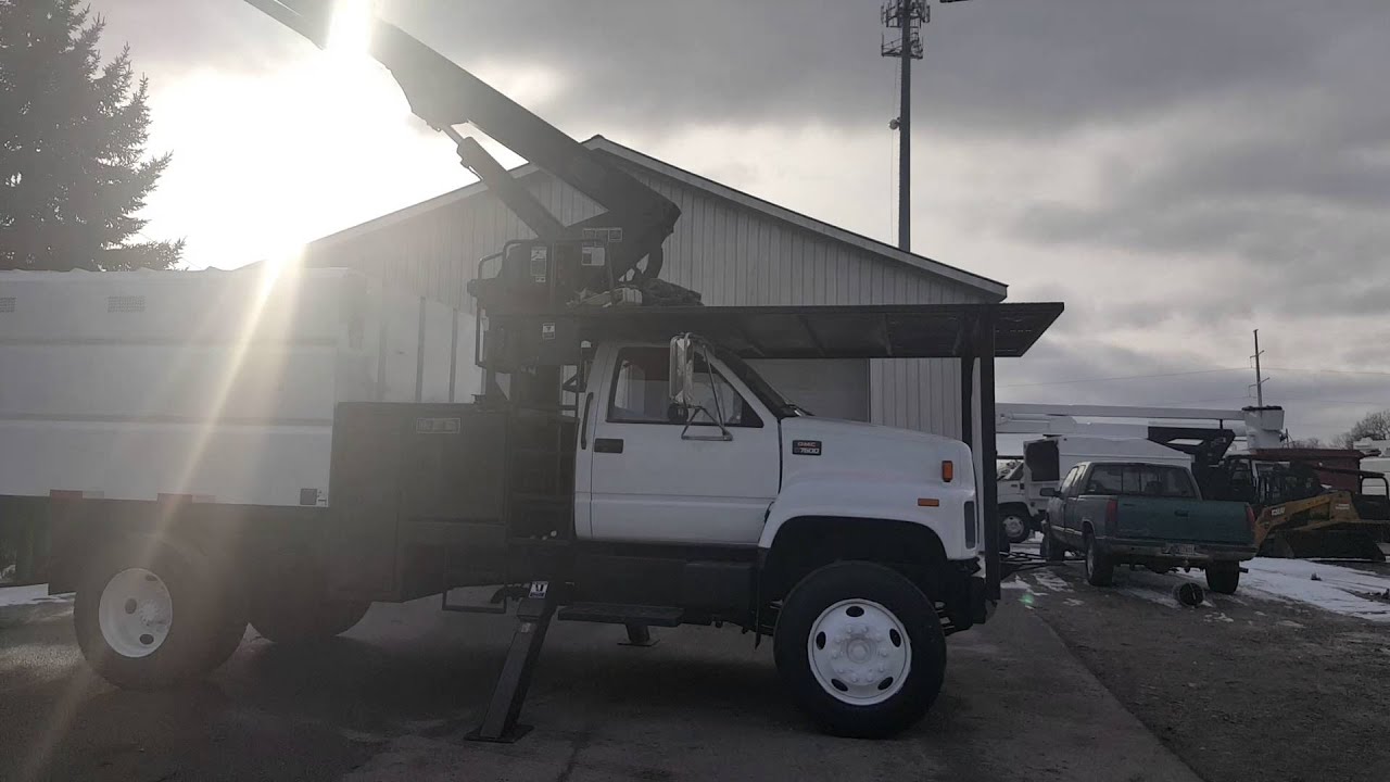 Altec LR5 Forestry Bucket Truck For Sale - YouTube