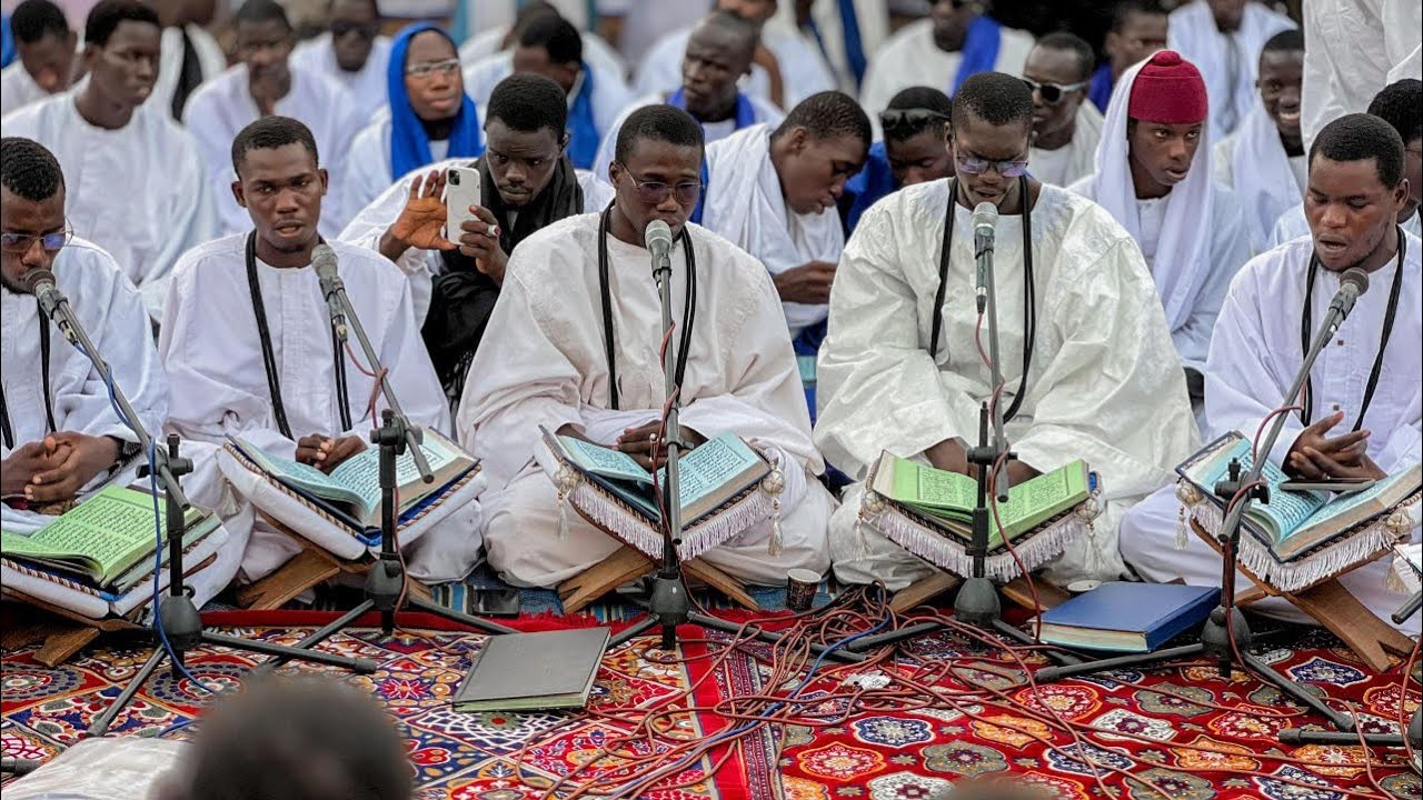 Khassida Roumna S.Cissé & WKSM // prestation du Kourel Matlaboul ...