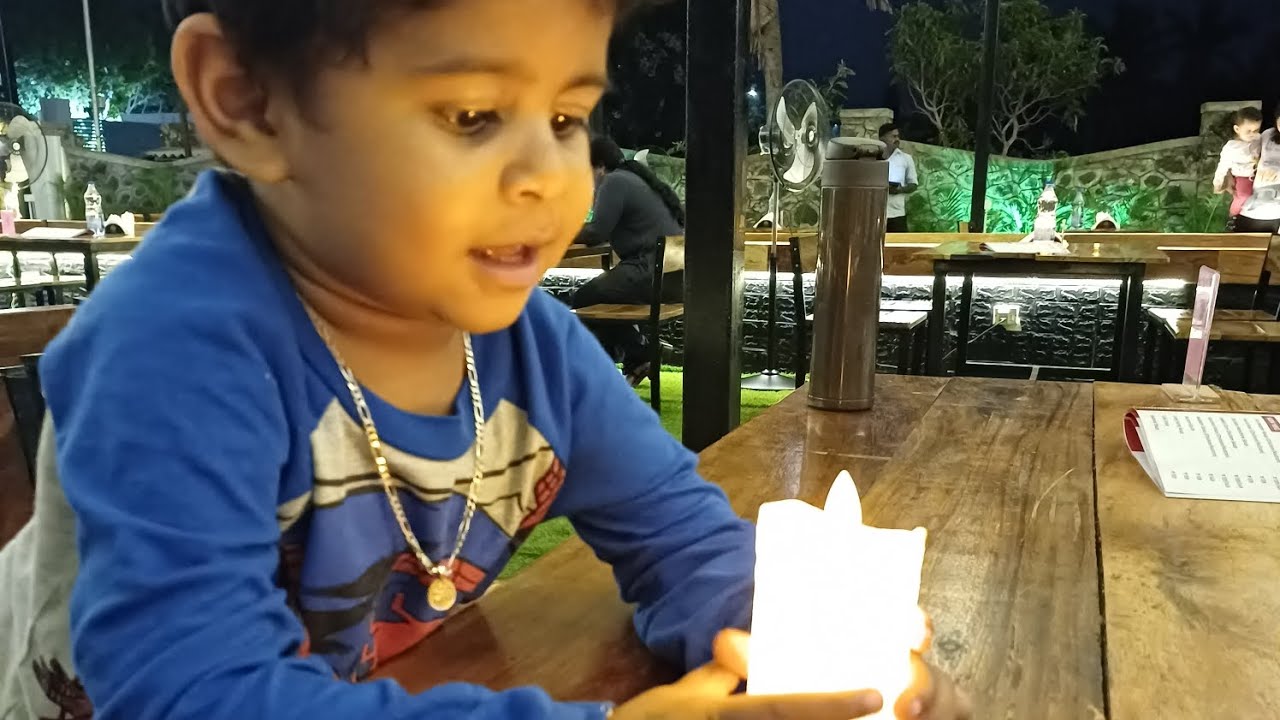 Irctc retiring rooms @ madgoan railway station stay vlog - YouTube