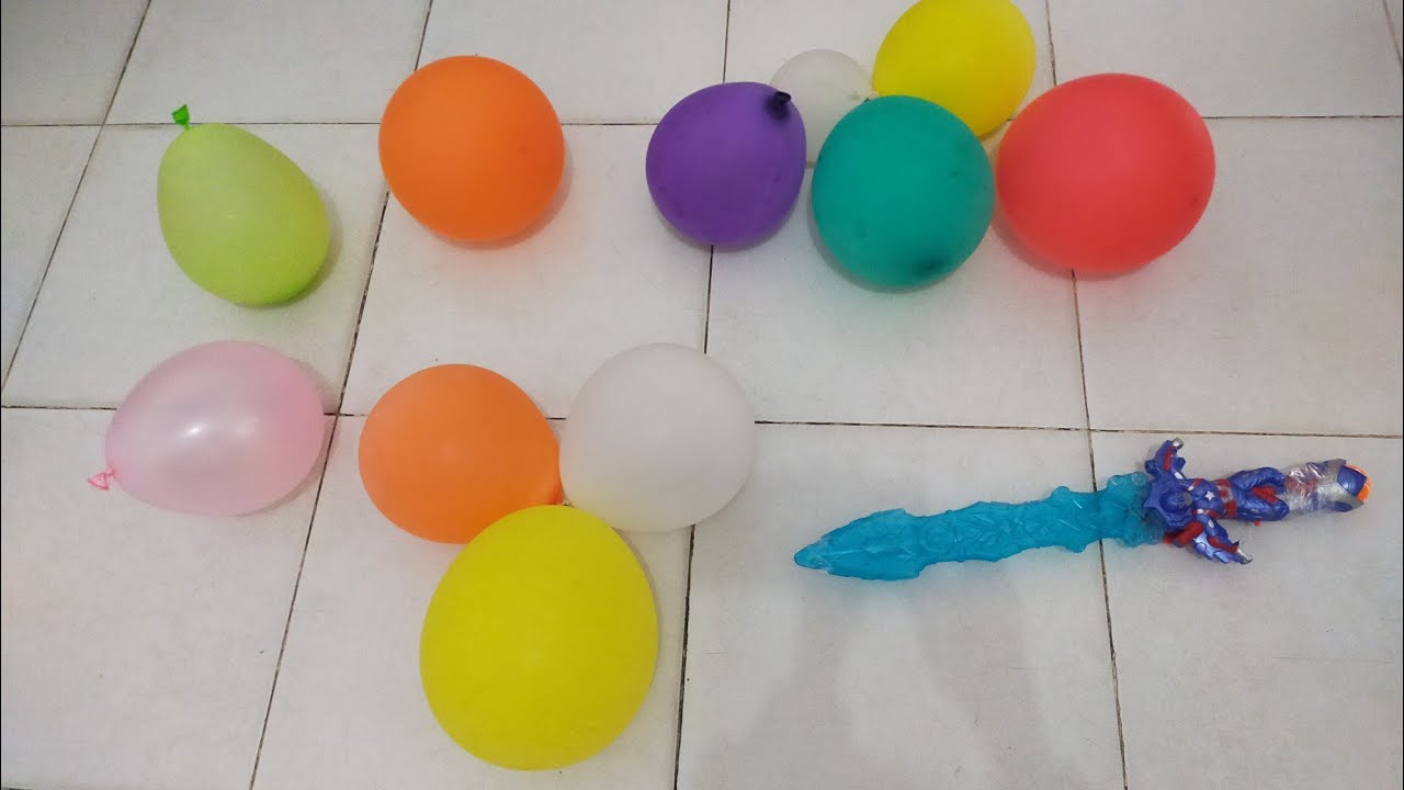 Sultan bermain balon merah kuning biru | Sultan playing color balloons ...