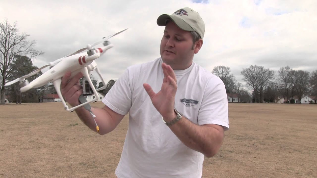 DJI Phantom Pre-Flight GPS Synch Demonstration - YouTube