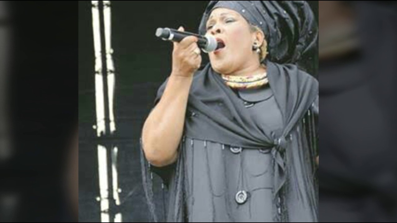 Deborah Fraser - Sithandazela Ukuhlukunyezwa (Prayer Against Women ...