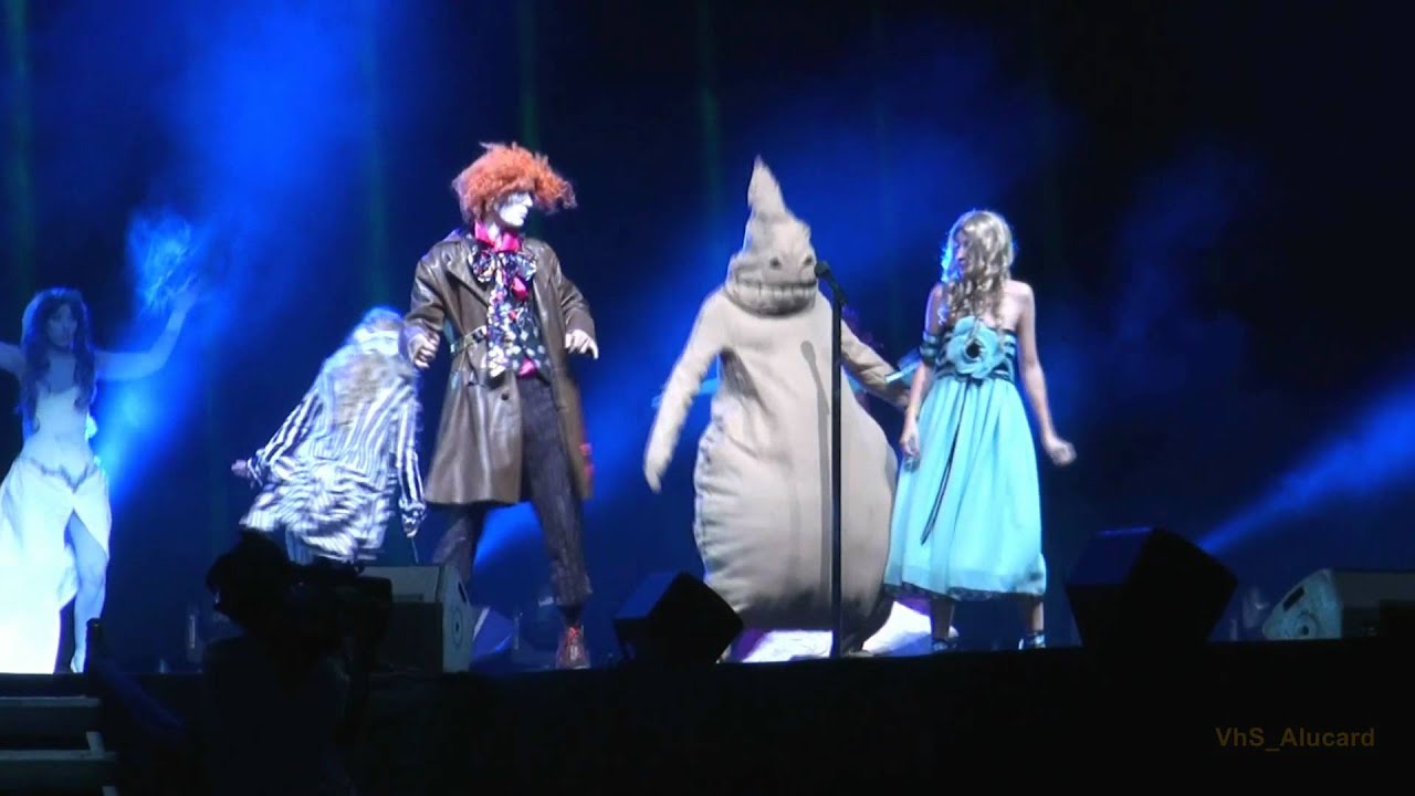 Cosplay Crossover Tim Burton's movies - YouTube