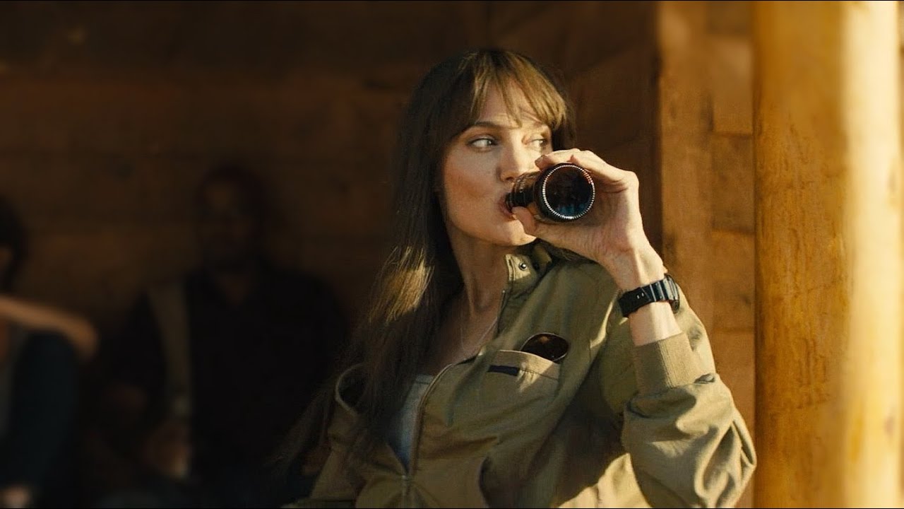 Angelina Jolie in Those Who Wish Me Dead 2021 | movie scene 1 - YouTube