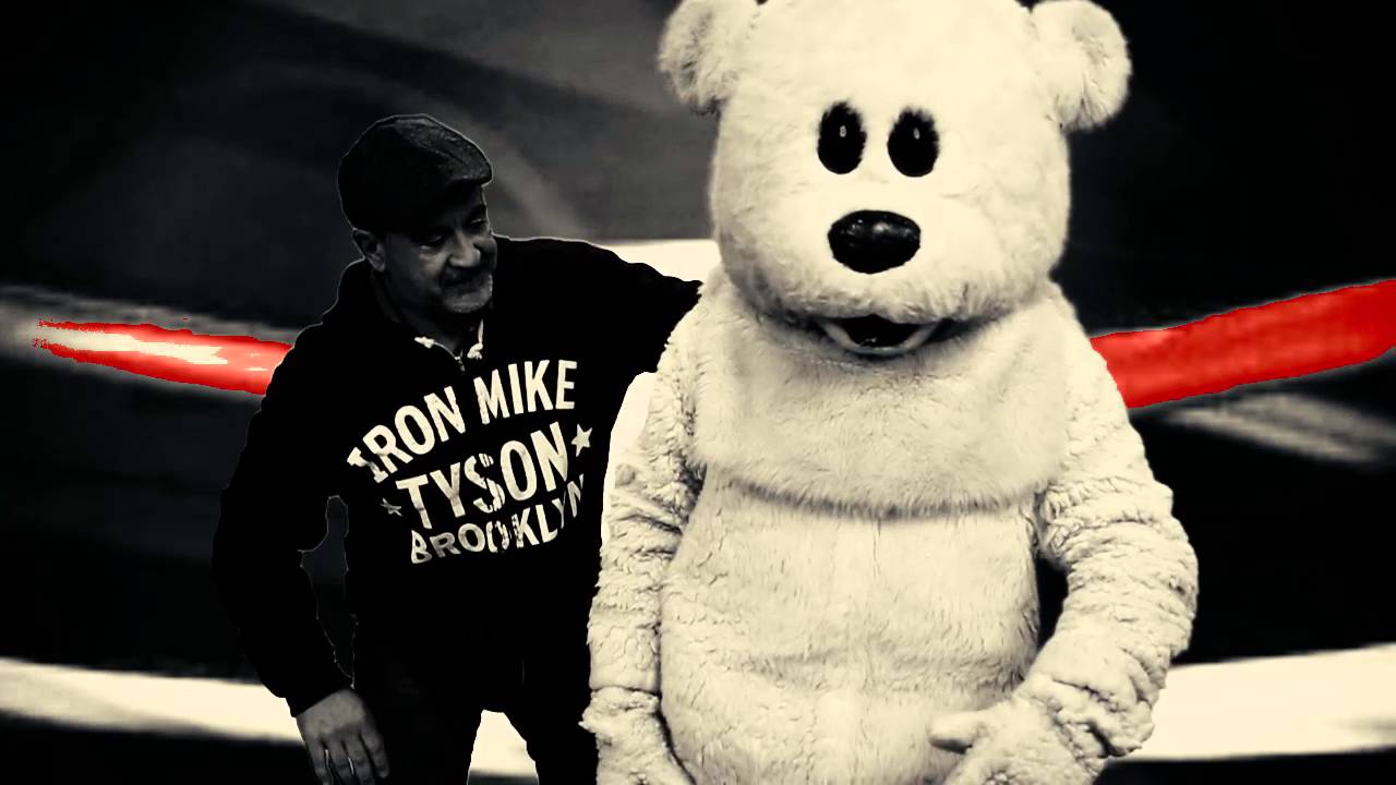 ANGRY JOE BEAR FIGHT - YouTube