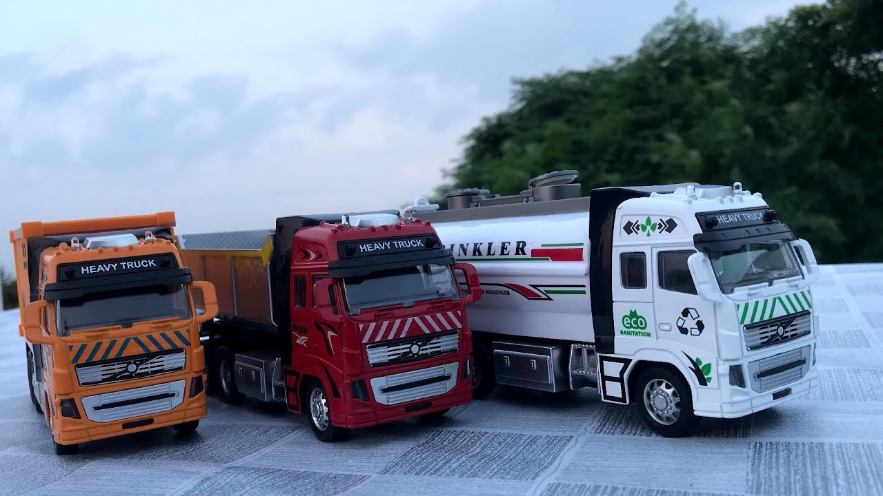 Heavy Trucks diecast model review. - YouTube