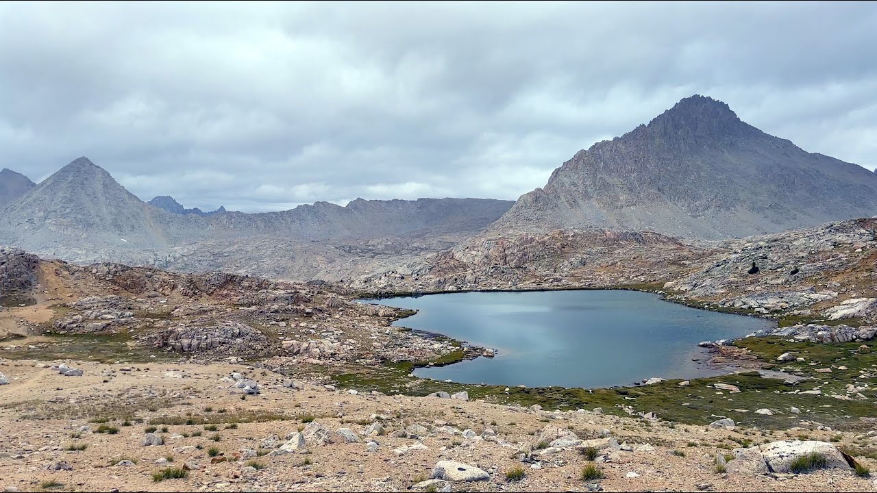Sierra Nevada backpacking: Lake South America, upper Kern River ...