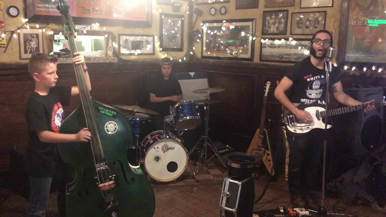 Spencer Butfoy and Pope Paul Rumble in Brighton - YouTube