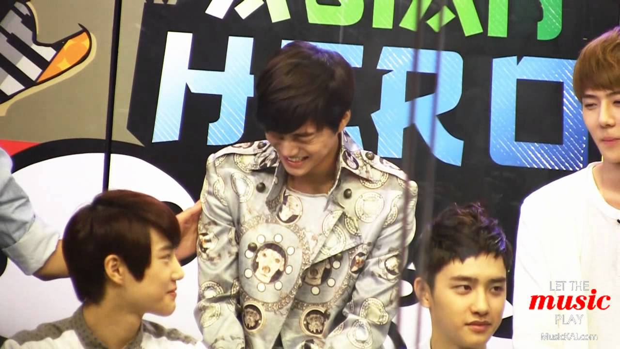 120729 Channel V Asian Heros KAI's nick name - YouTube