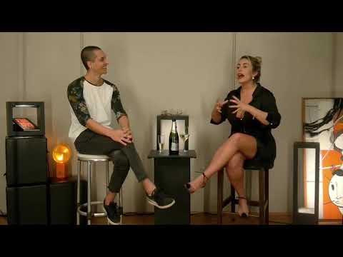 Corte da atriz porno Dani Buenno no Sexcast
