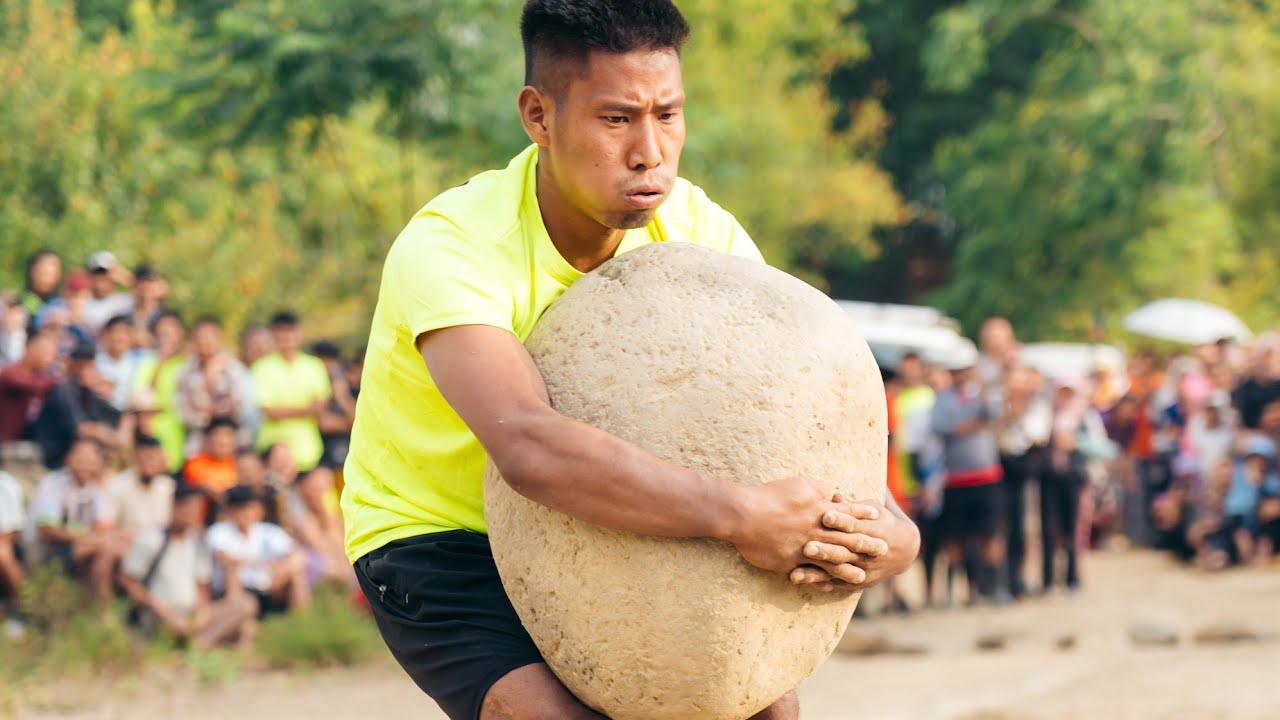 Apaoshethe Ancient Stone lifting - YouTube