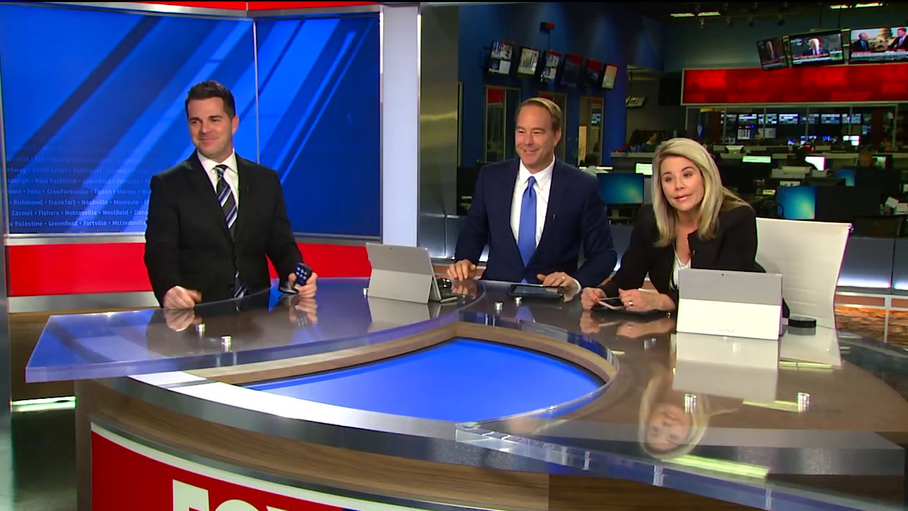 Jim O'Brien helps Angela Ganote finally shut off her 'phone alarm ...